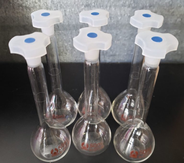 Volumetric Flask with Ground Glass Stopper | KLM Bio Scientific
