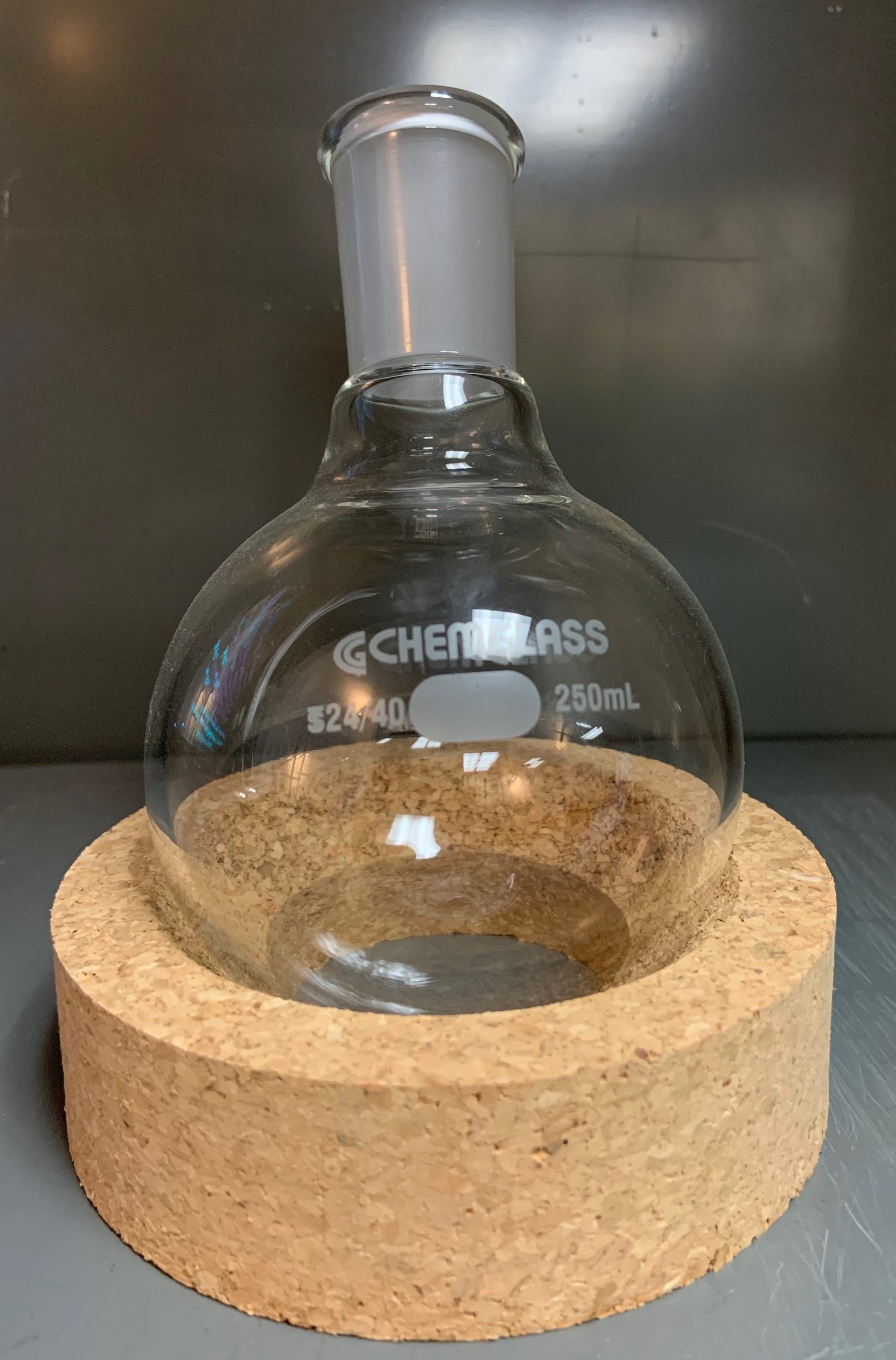 FLASKS, HEAVY WALL, ROUND BOTTOM, SINGLE NECK, 250 ML | KLM Bio Scientific